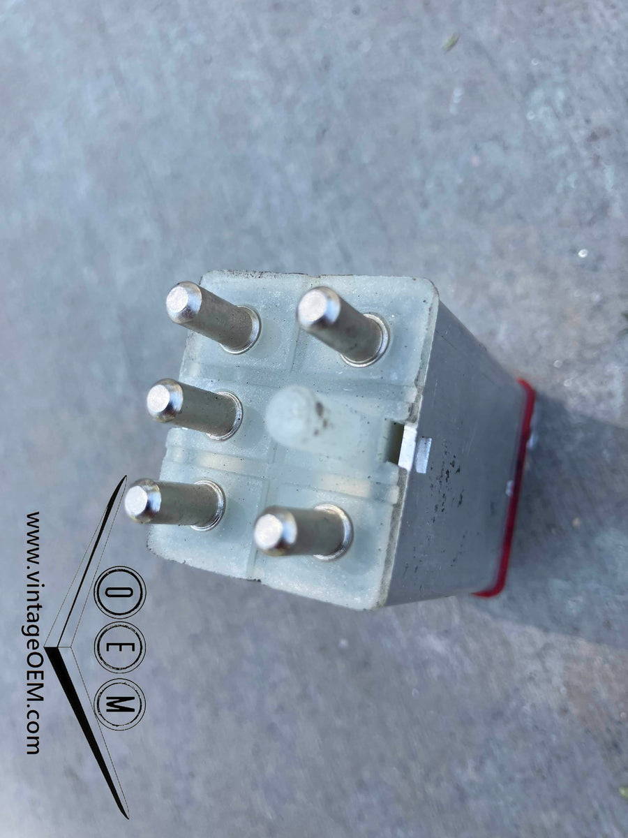Mercedes Benz OVP relay W126 W124 W201 – Vintage OEM